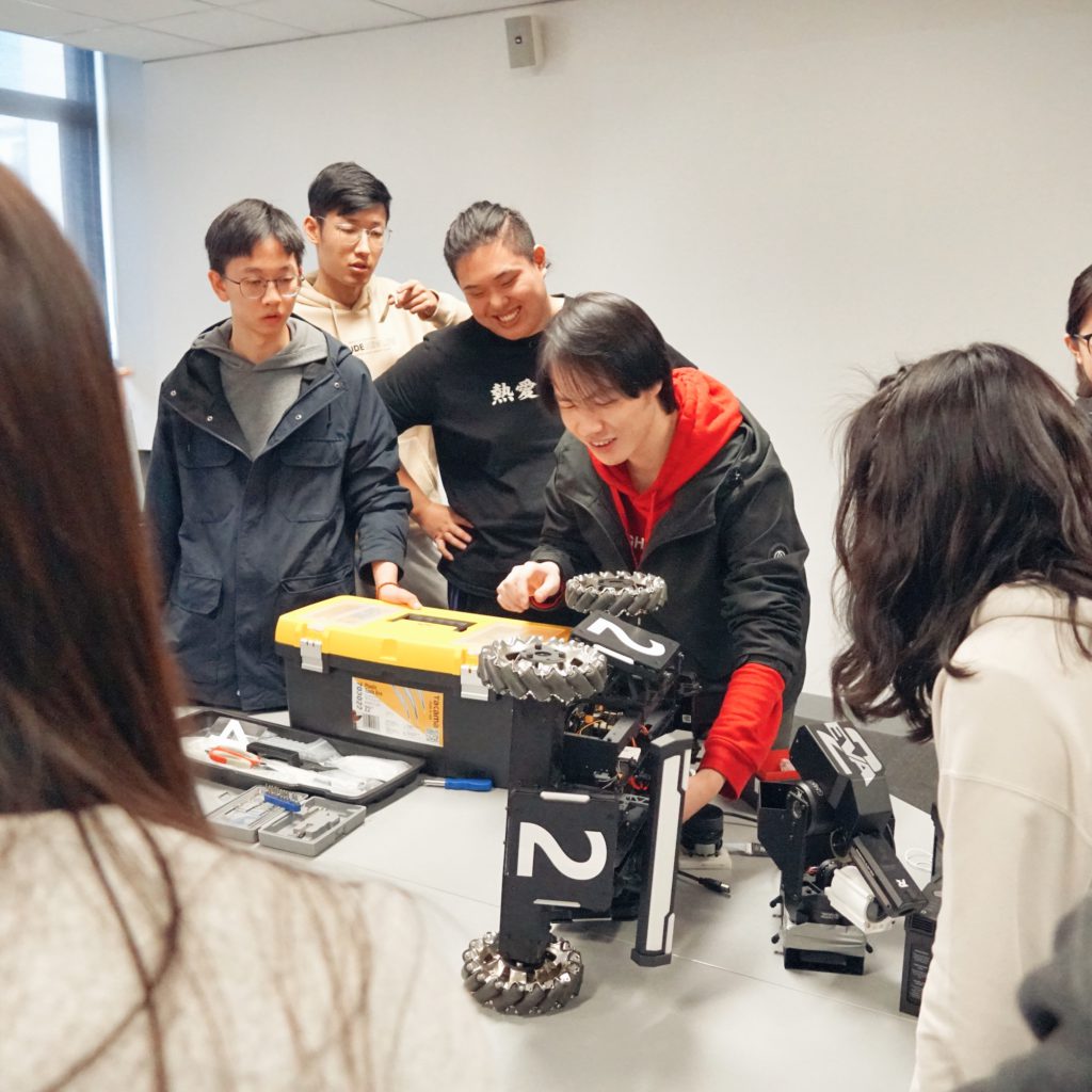 Competition - Ausdroid Unimelb Student Group | Team Ausdroid